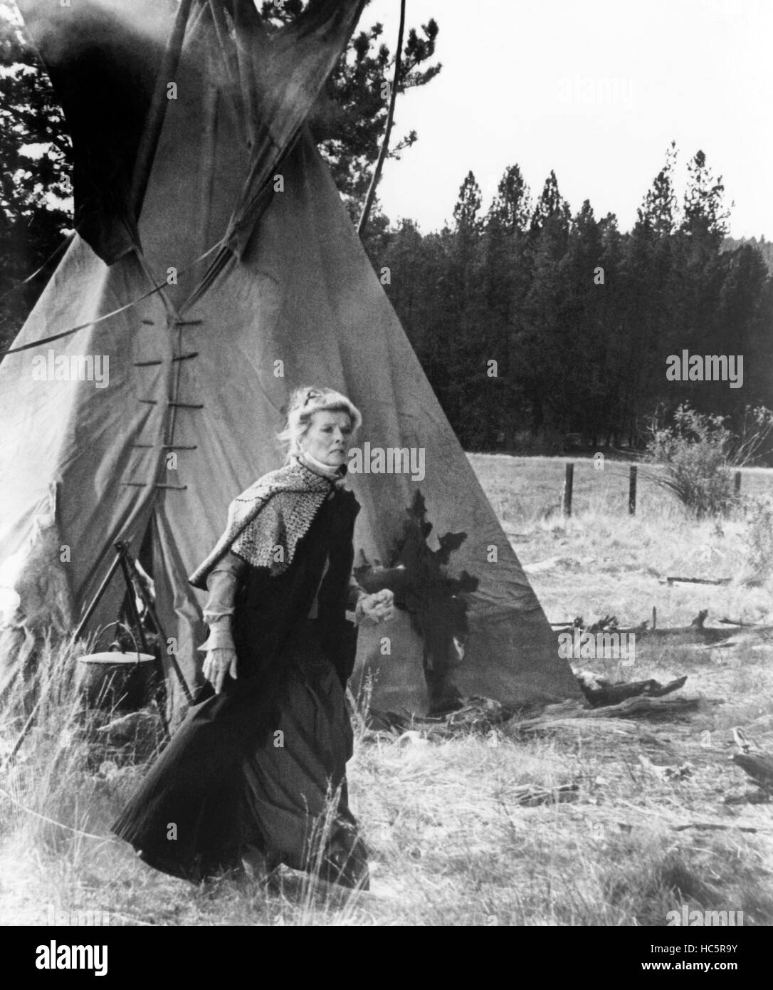 ROOSTER COGBURN, Katharine Hepburn, 1975 Stock Photo - Alamy