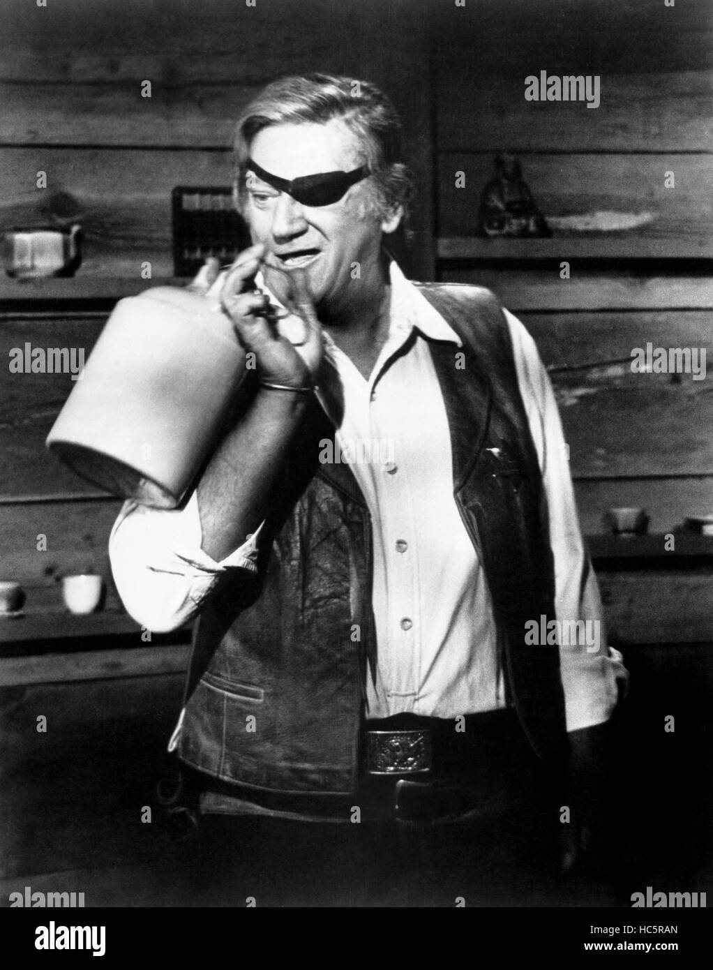 ROOSTER COGBURN, John Wayne, 1975 Stock Photo - Alamy