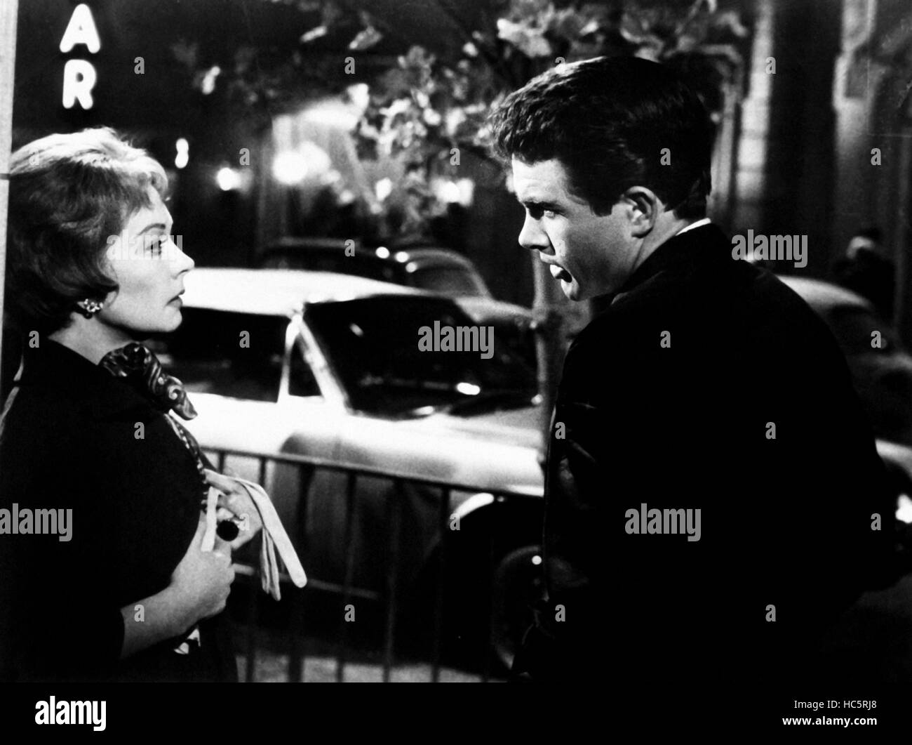 THE ROMAN SPRING OF MRS. STONE, from left, Vivien Leigh, Warren Beatty ...