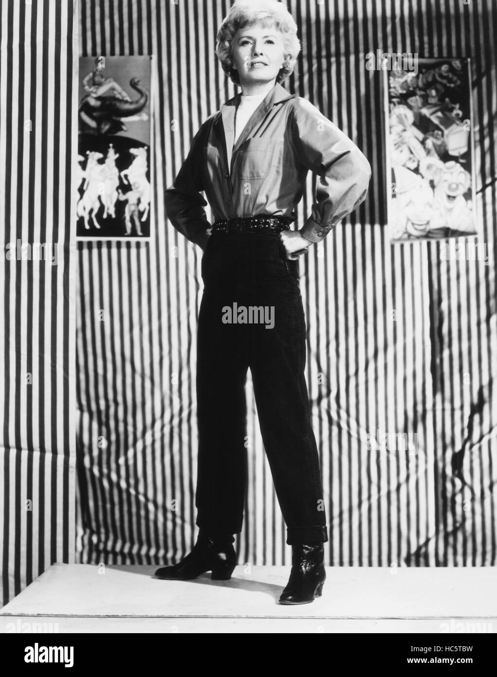 ROUSTABOUT, Barbara Stanwyck, 1964 Stock Photo - Alamy