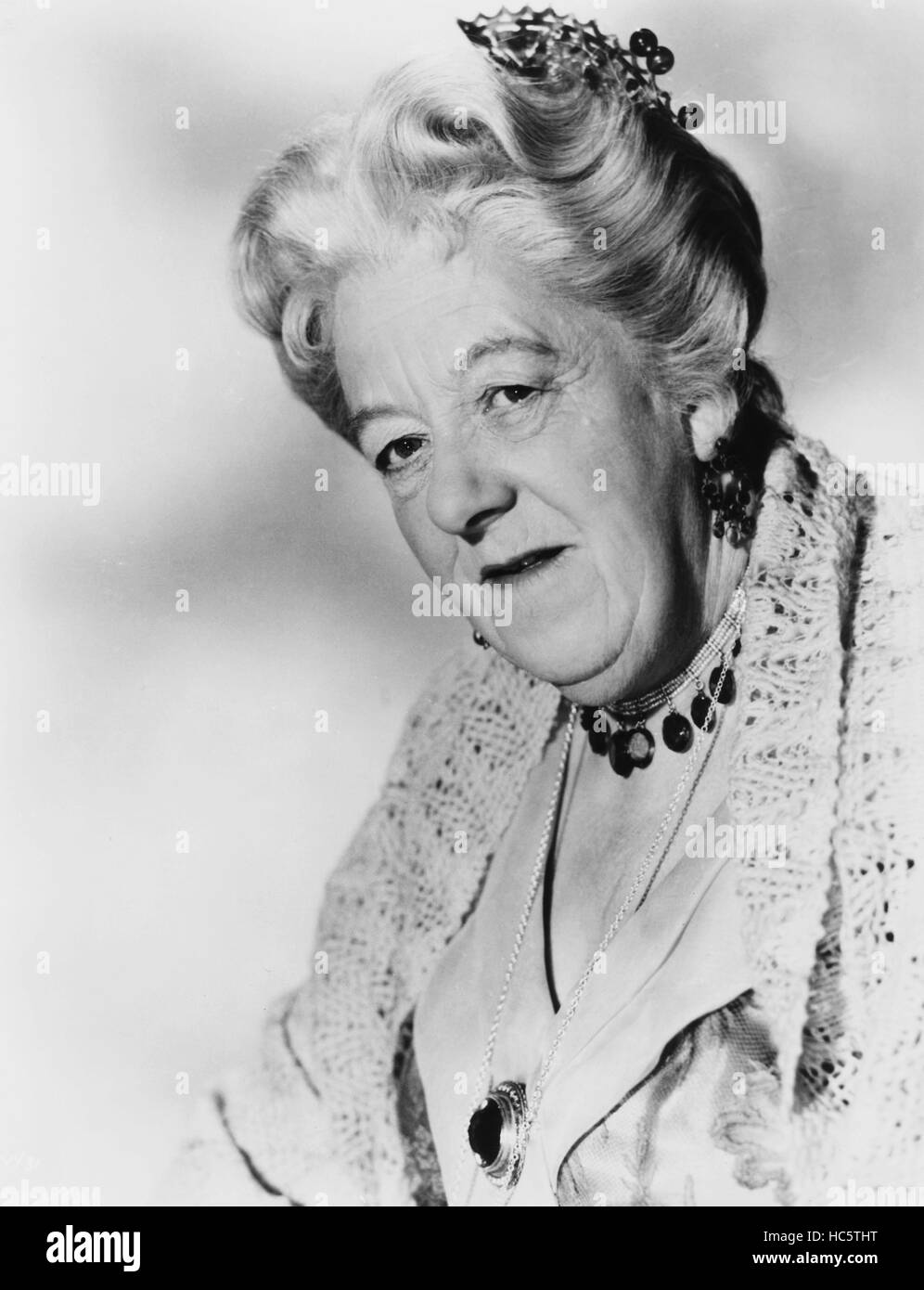 THE RUNAWAY BUS, Margaret Rutherford, 1954 Stock Photo - Alamy