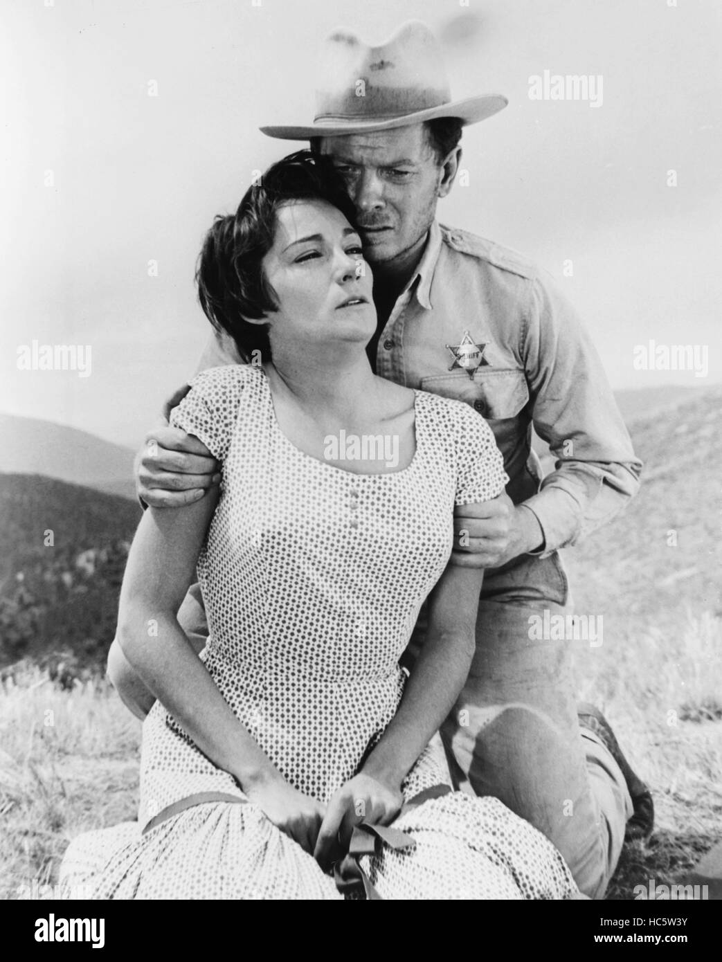 RUNNING TARGET, from left, Doris Dowling, Arthur Franz, 1956 Stock Photo - Alamy
