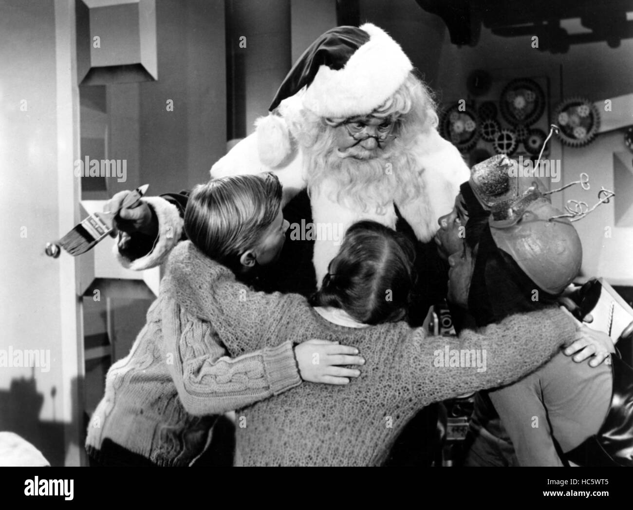 SANTA CLAUS CONQUERS THE MARTIANS, (clockwise from center): John Call ...