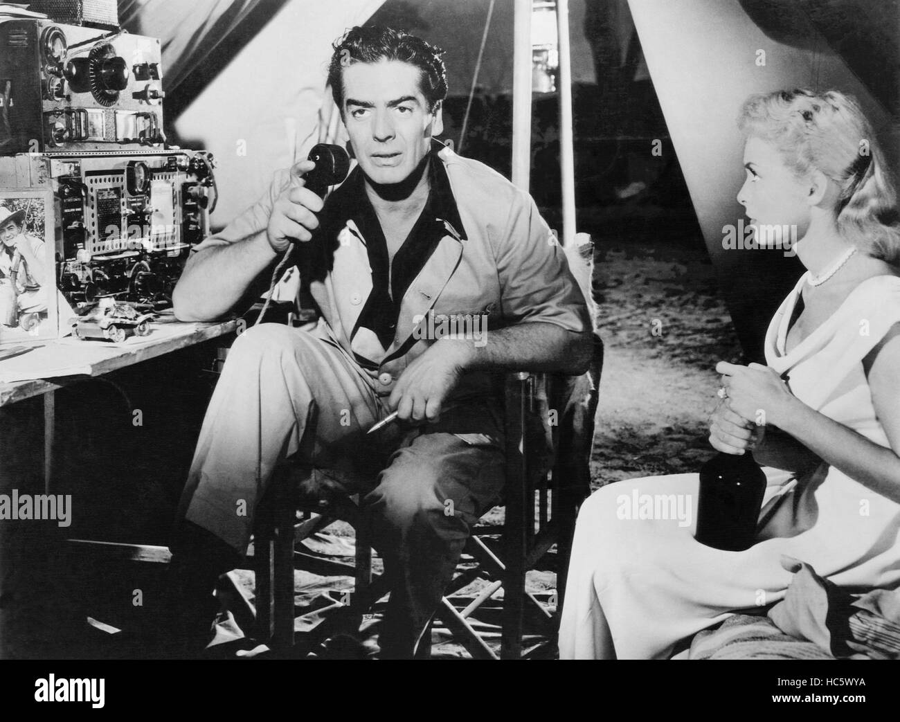 SAFARI, Victor Mature, Janet Leigh, 1956 Stock Photo - Alamy