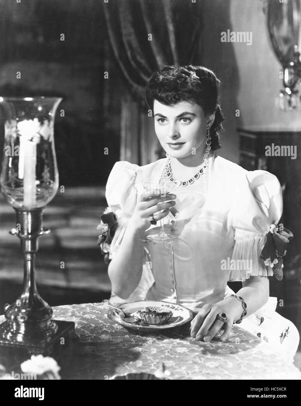 SARATOGA TRUNK, Ingrid Bergman, 1945 Stock Photo - Alamy