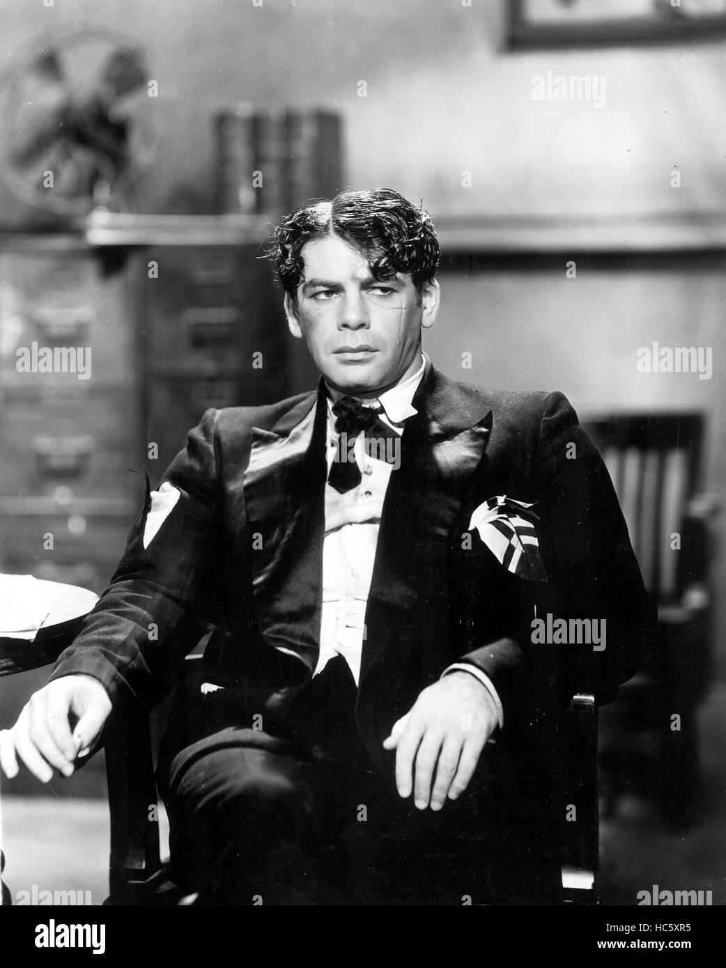 SCARFACE, Paul Muni. 1932 Stock Photo - Alamy