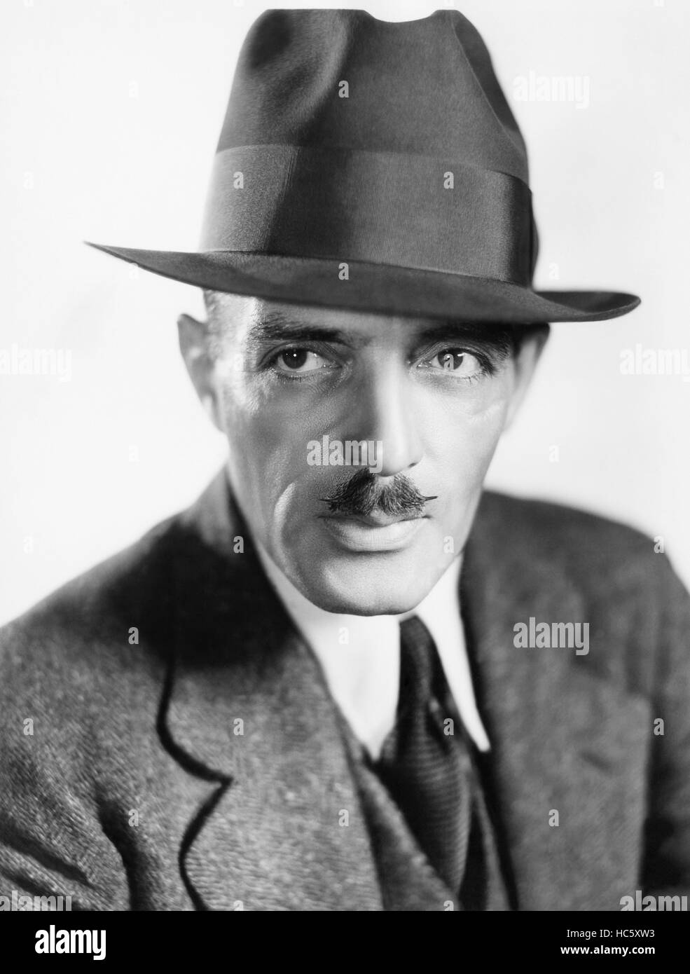 SCARFACE, C. Henry Gordon, 1932 Stock Photo - Alamy