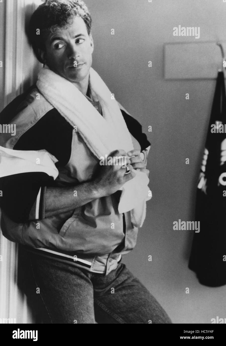 SCENES FROM THE CLASS STRUGGLE IN BEVERLY HILLS, Ray Sharkey, 1989, (c ...