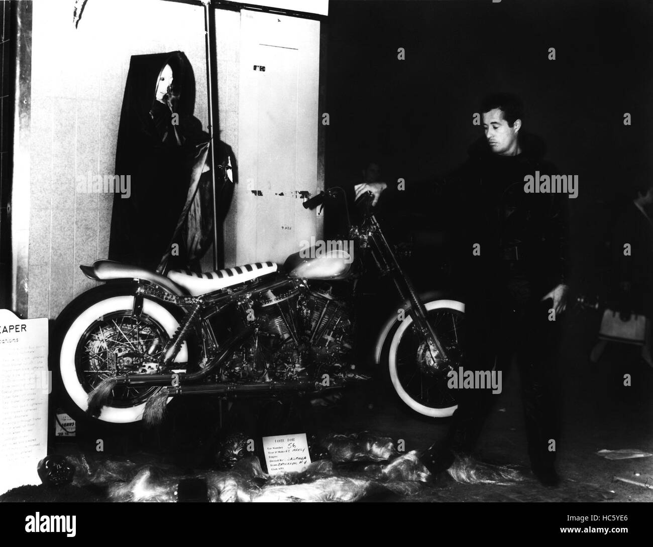 SCORPIO RISING, director Kenneth Anger, on set, 1964 Stock Photo - Alamy