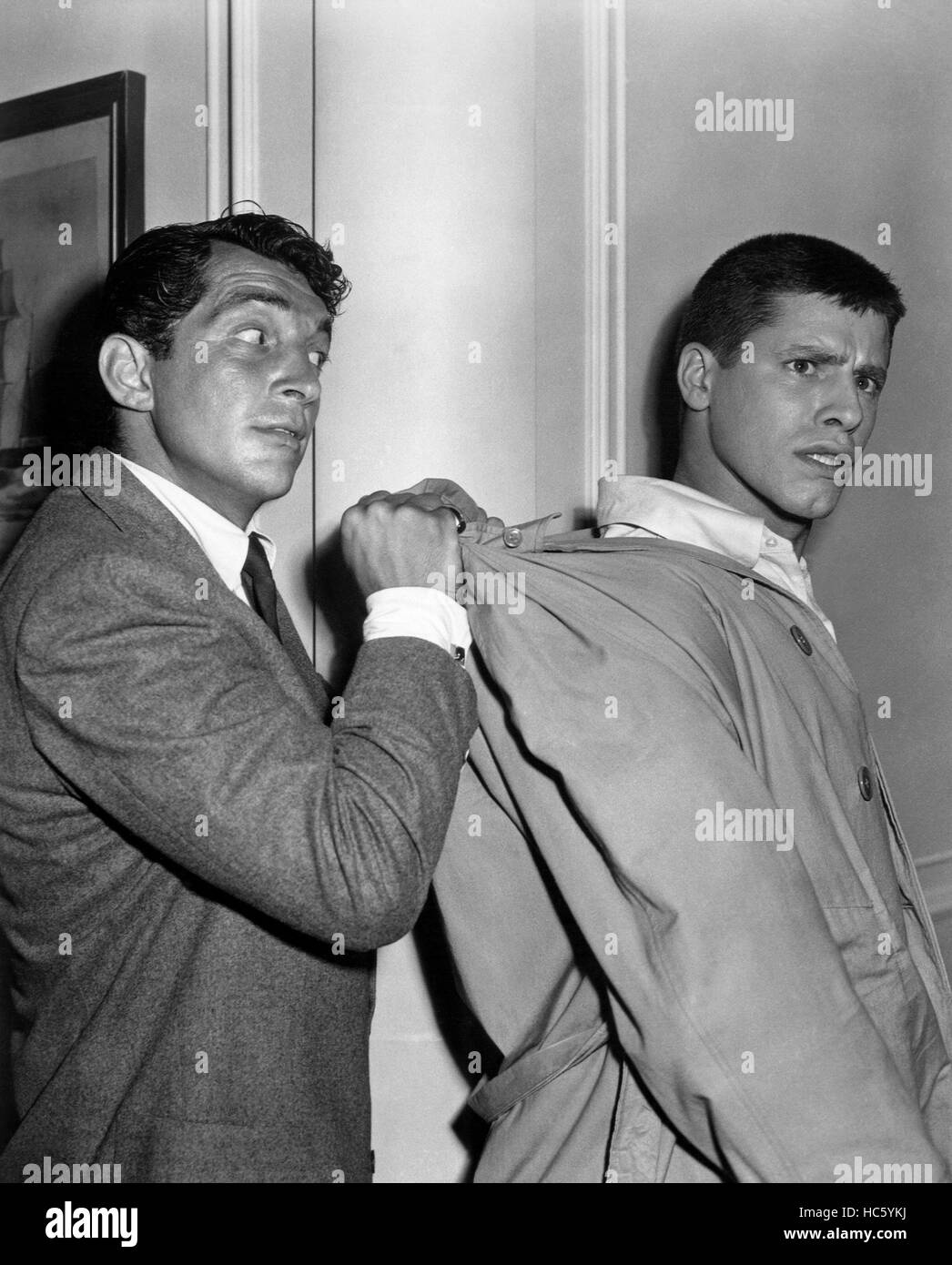 SCARED STIFF, from left: Dean Martin, Jerry Lewis, 1953 Stock Photo - Alamy