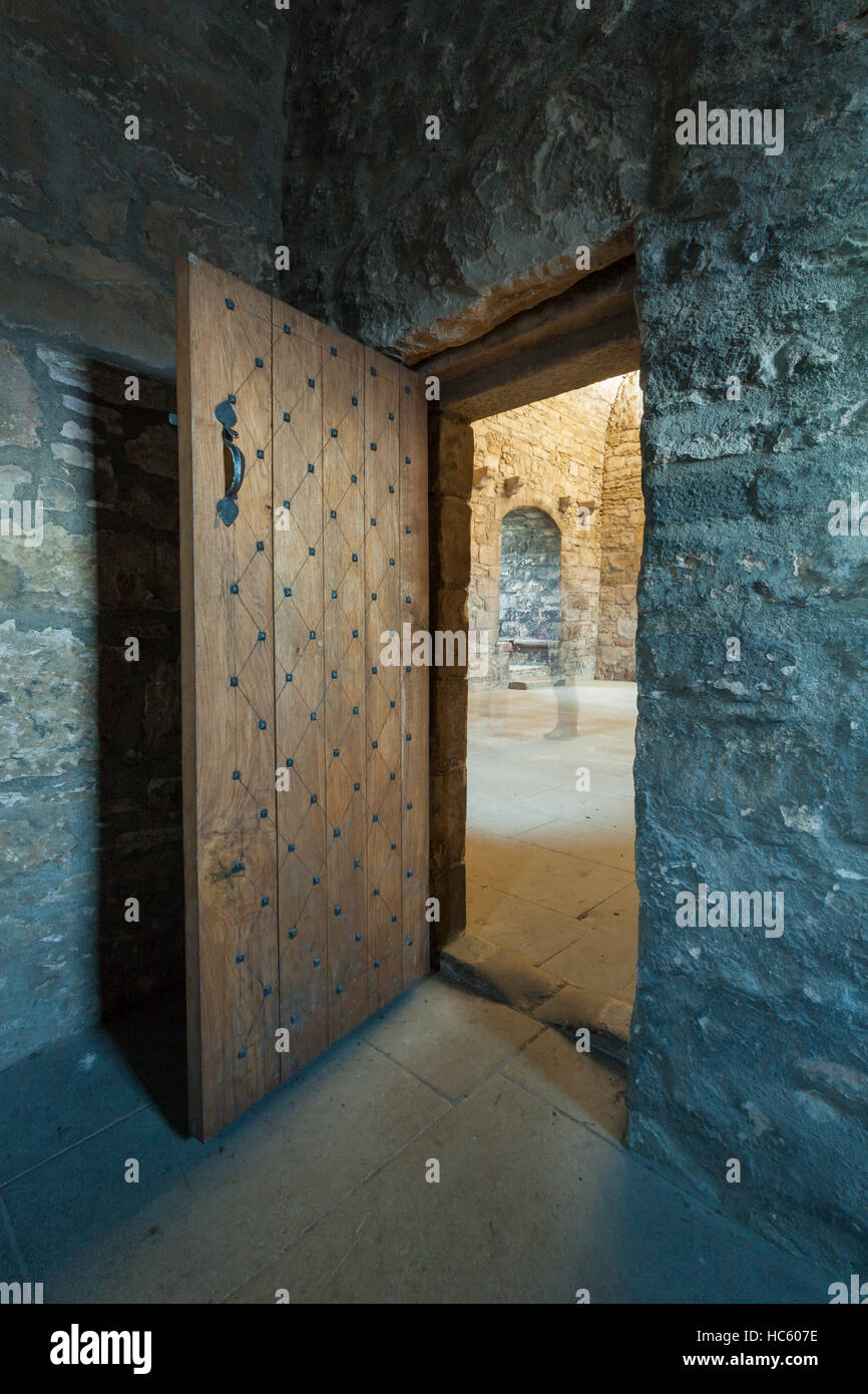 Edinburgh castle interior hi-res stock photography and images - Alamy