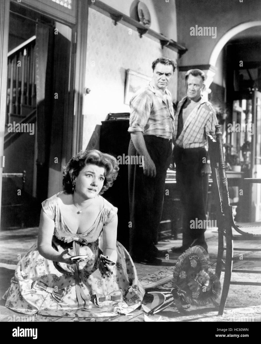 SEASON OF PASSION, (aka SUMMER OF THE SEVENTEENTH DOLL), from left ...