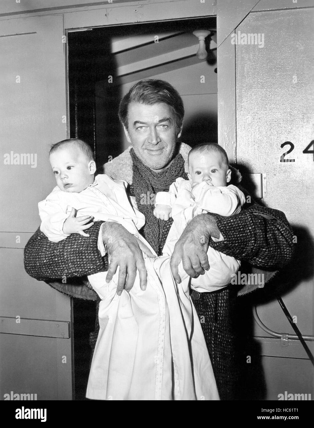SHENANDOAH, James Stewart holding twin girls, Kim Williams, Beverly ...