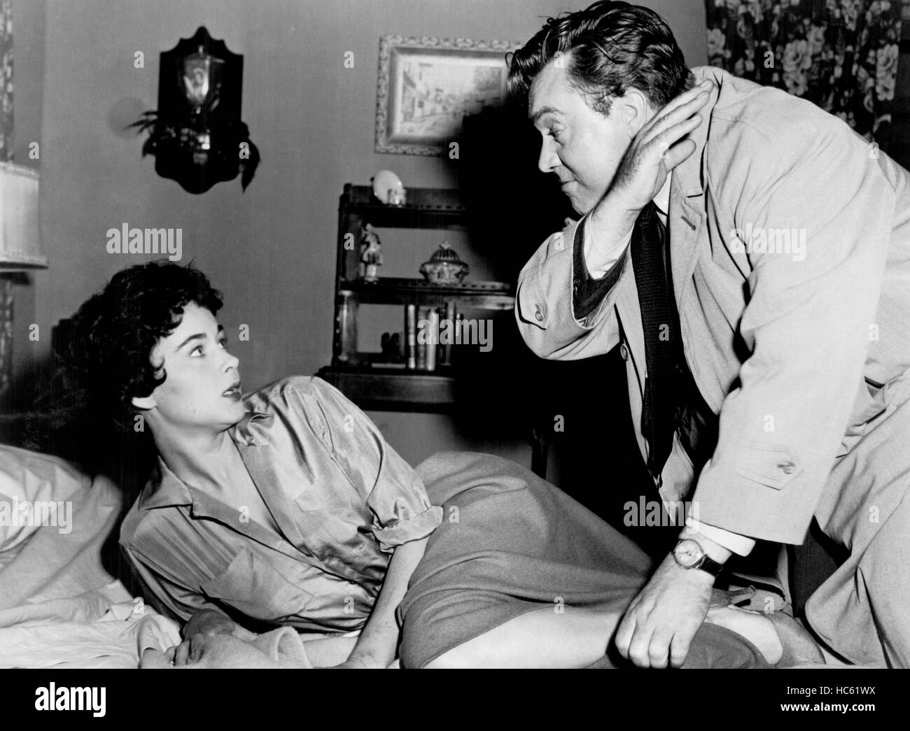 SHIELD FOR MURDER, from left: Marla English, Edmond O'Brien, 1954 Stock ...