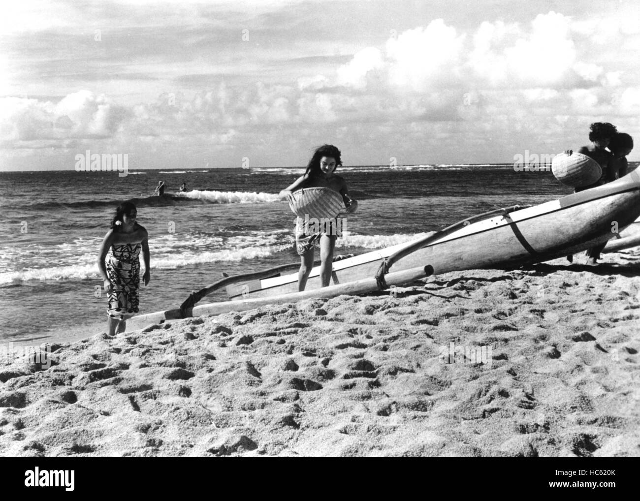 SHE GODS OF SHARK REEF, Lisa Montell (center), 1958 Stock Photo - Alamy