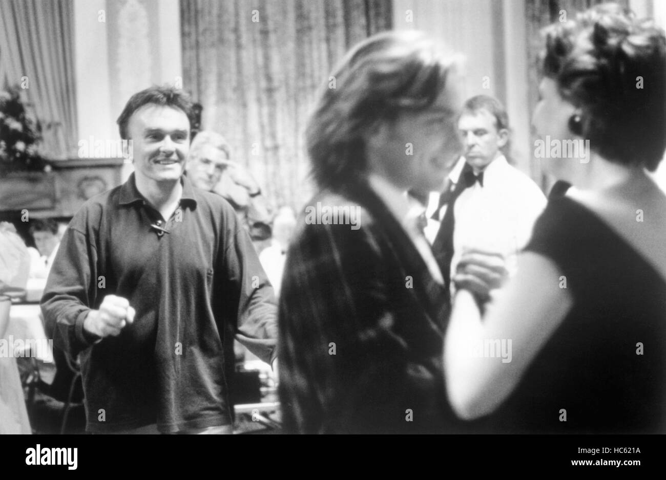 SHALLOW GRAVE, from left: director Danny Boyle, Ewan McGregor, Kerry ...