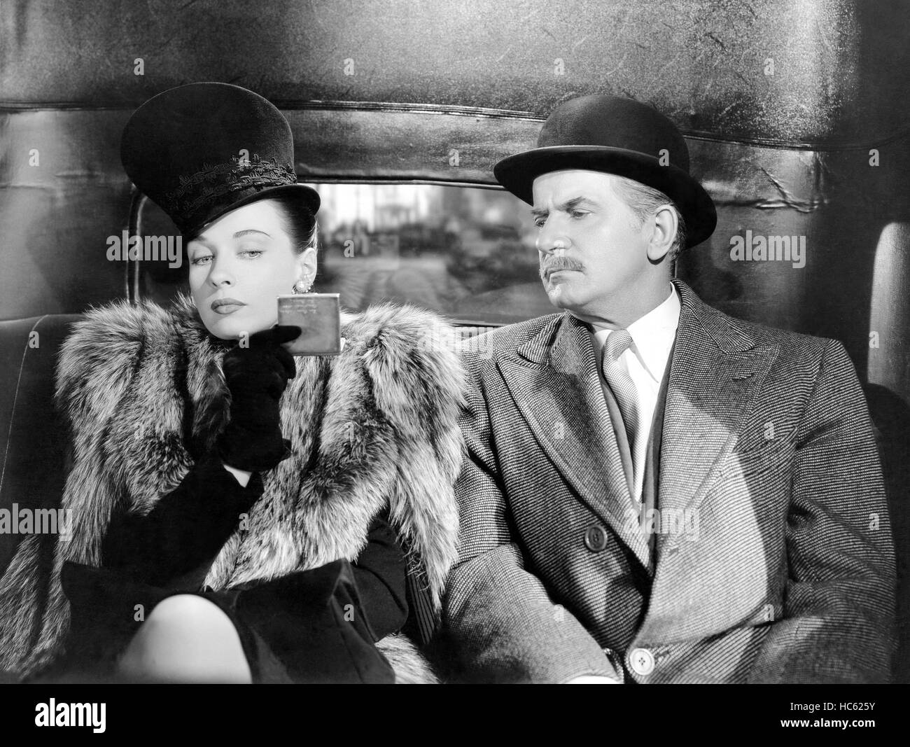 DRESSED TO KILL, Patricia Morison, Frederick Worlock, 1946 Stock Photo ...