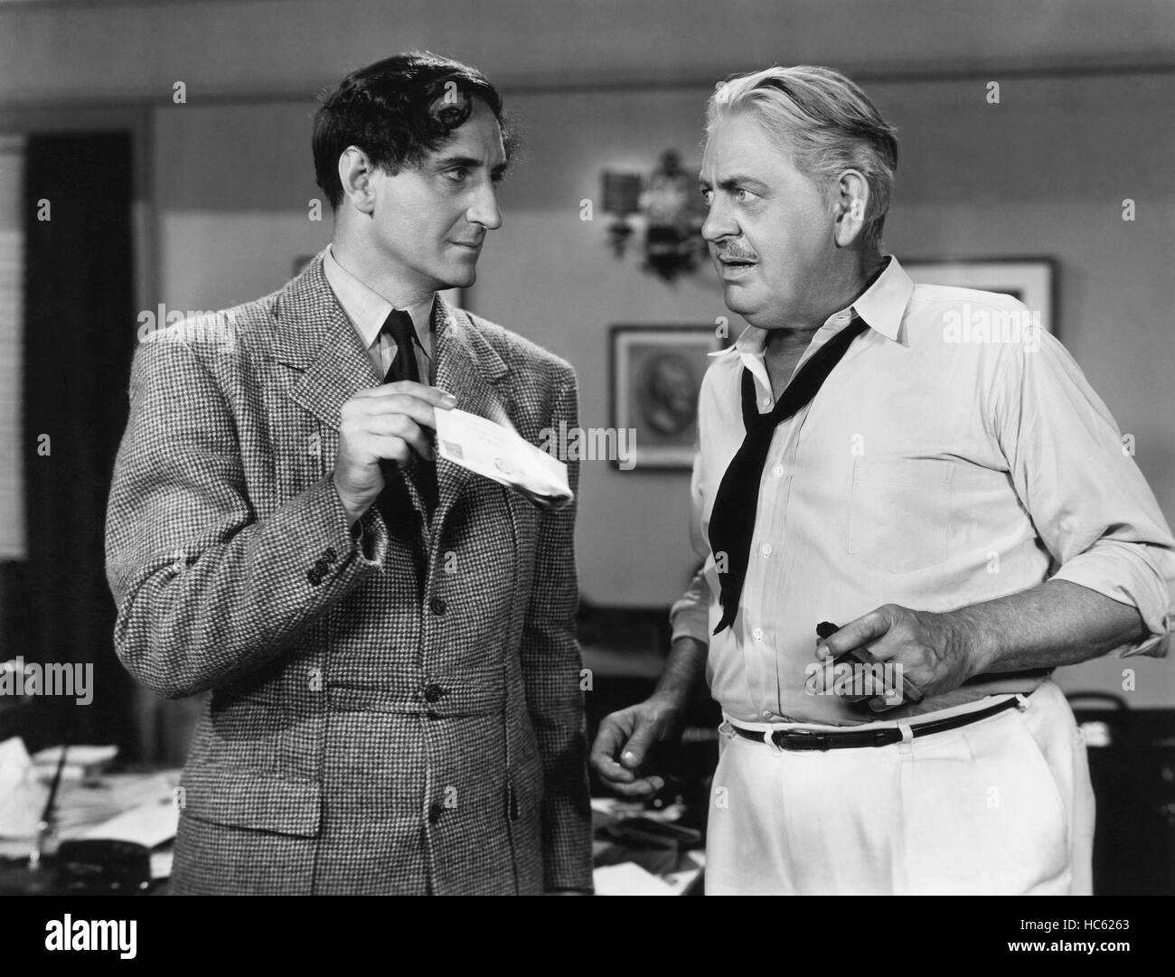 SHERLOCK HOLMES IN WASHINGTON, Basil Rathbone, Nigel Bruce, 1943 Stock ...