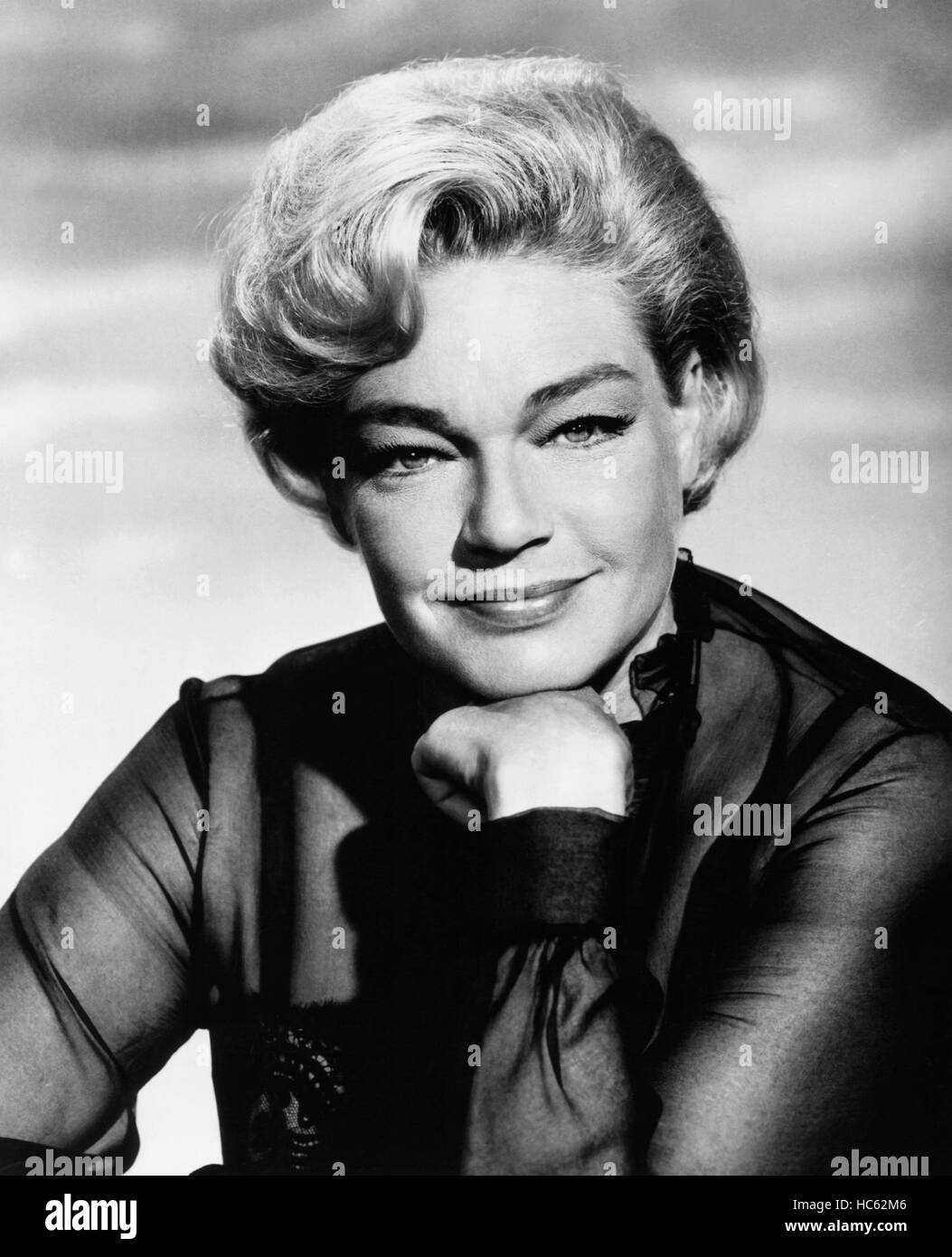SHIP OF FOOLS, Simone Signoret, 1965 Stock Photo - Alamy