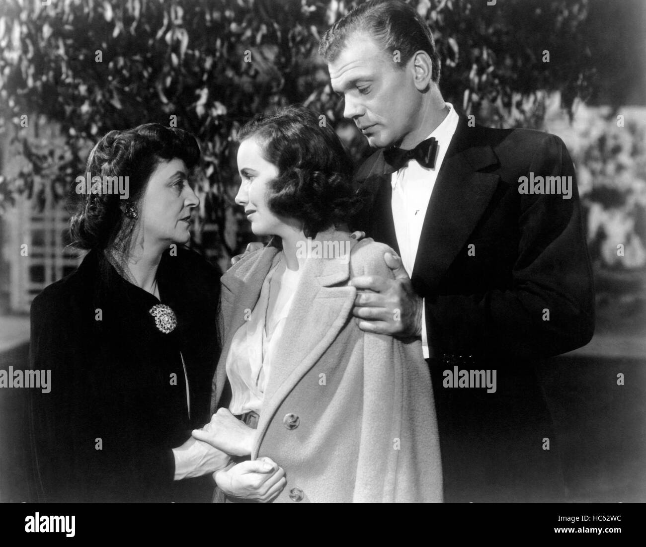 SHADOW OF A DOUBT, Patricia Collinge, Teresa Wright, Joseph Cotten ...