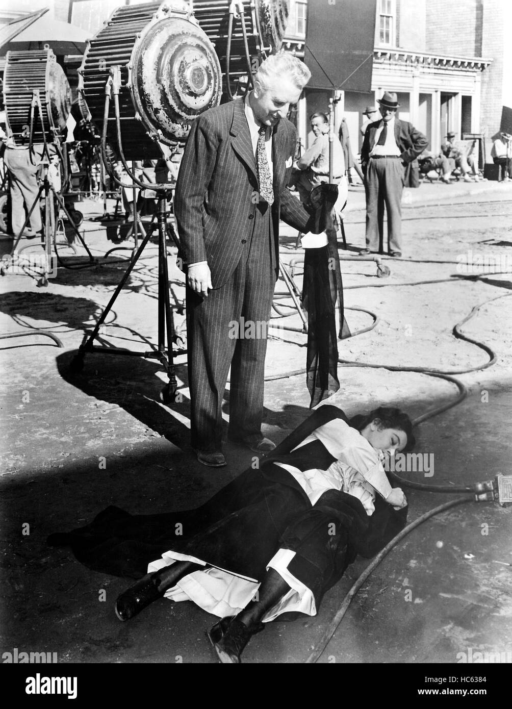 SISTER KENNY, Dudley Nichols directing Rosalind Russell, 1946 Stock ...