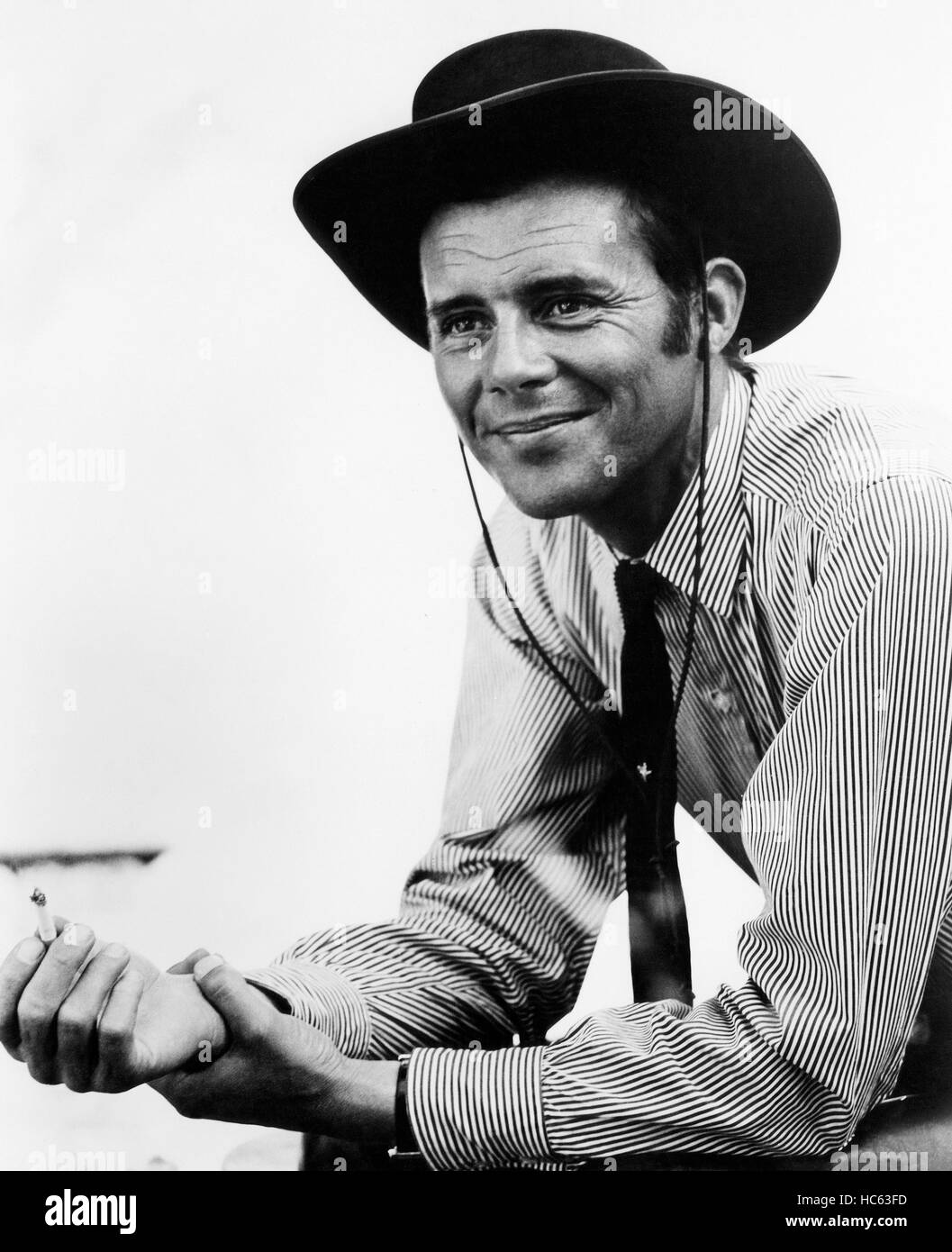 THE SINGER NOT THE SONG, Dirk Bogarde, 1961 Stock Photo - Alamy
