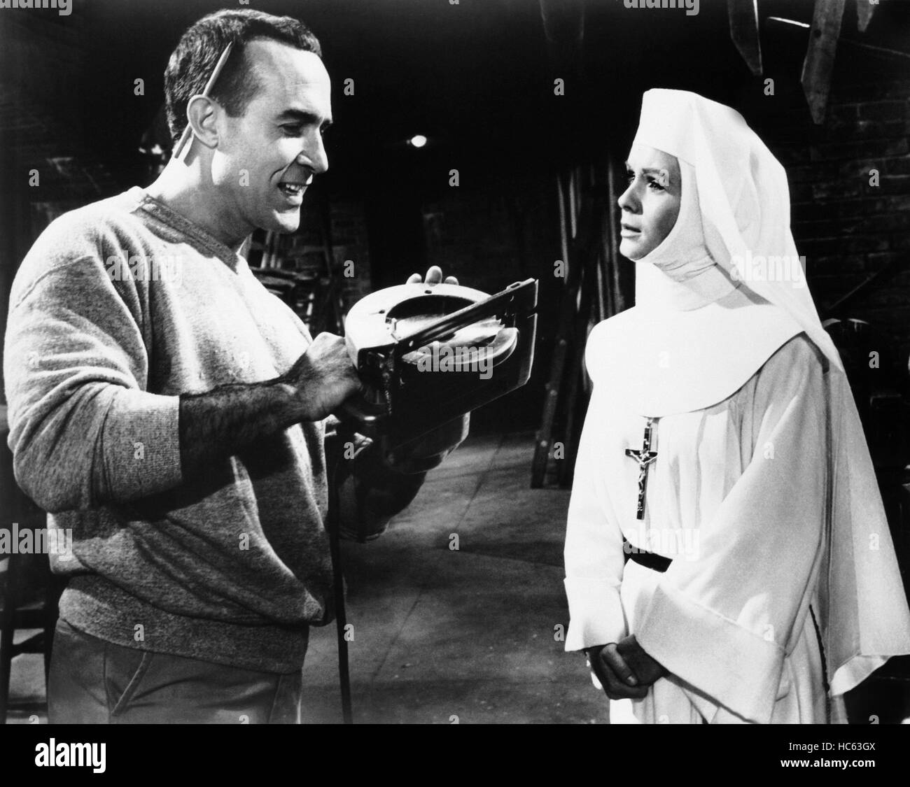 THE SINGING NUN, from left, Ricardo Montalban, Debbie Reynolds, 1966 ...