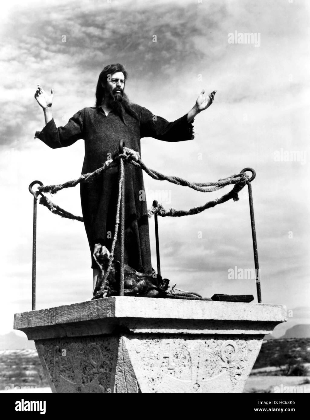 SIMON OF THE DESERT, (aka SIMON DEL DEIERTO), Claudio Brook, 1965 Stock ...