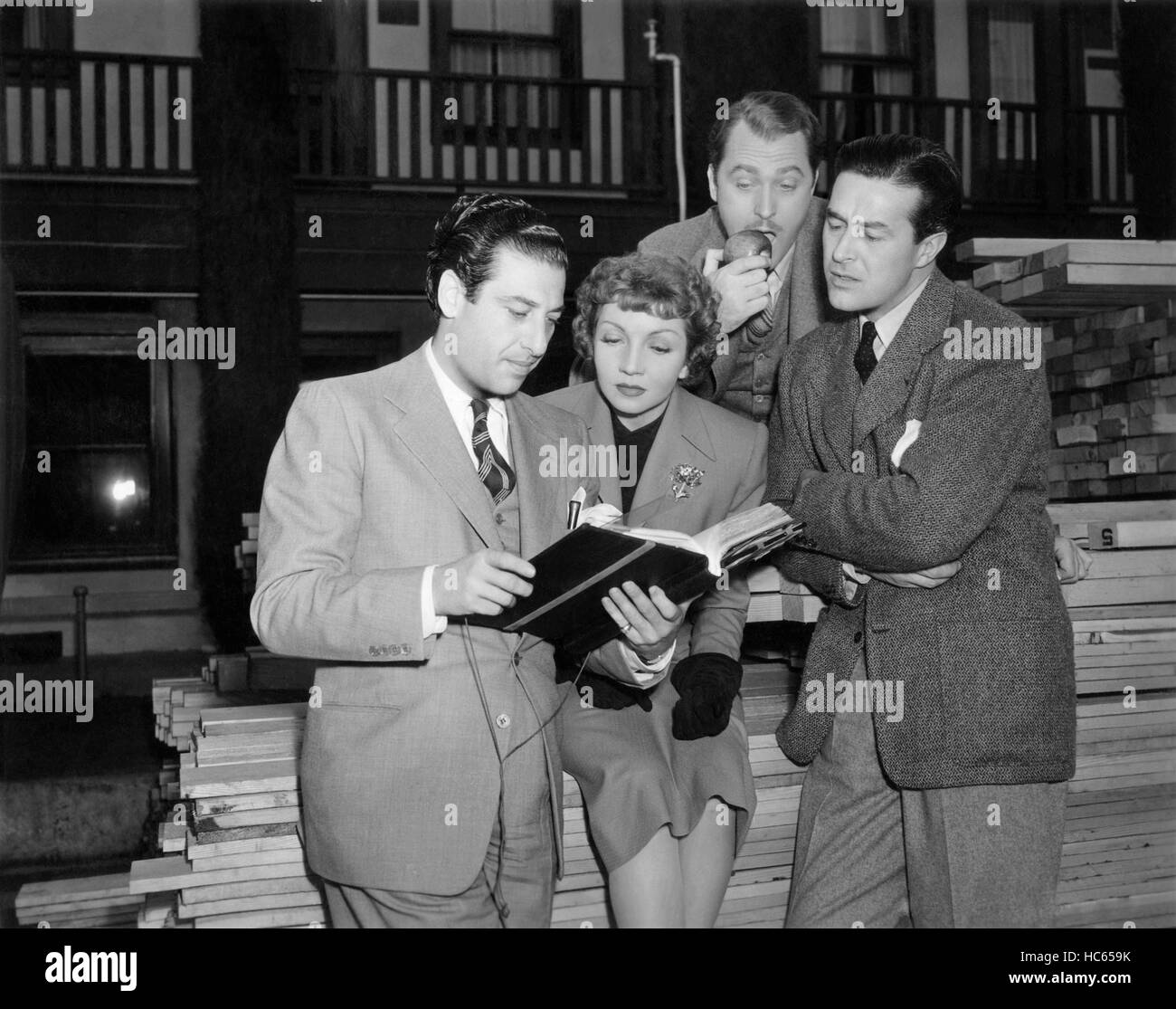SKYLARK, director Mark Sandrich, Claudette Colbert, Brian Aherne, Ray ...