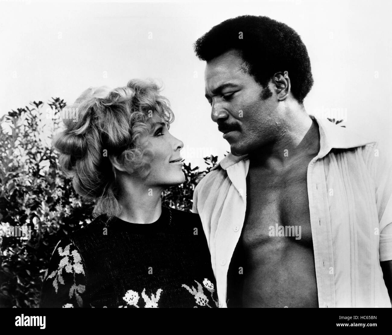 SLAUGHTER, from left: Stella Stevens, Jim Brown, 1972 Stock Photo - Alamy