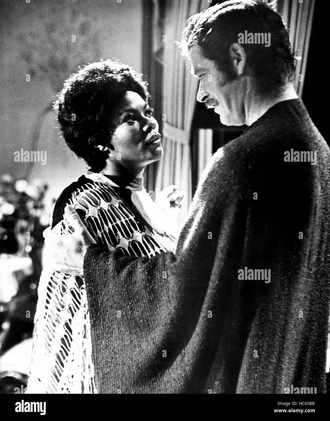 SLAVES, from left, Dionne Warwick, Stephen Boyd, 1969 Stock Photo - Alamy