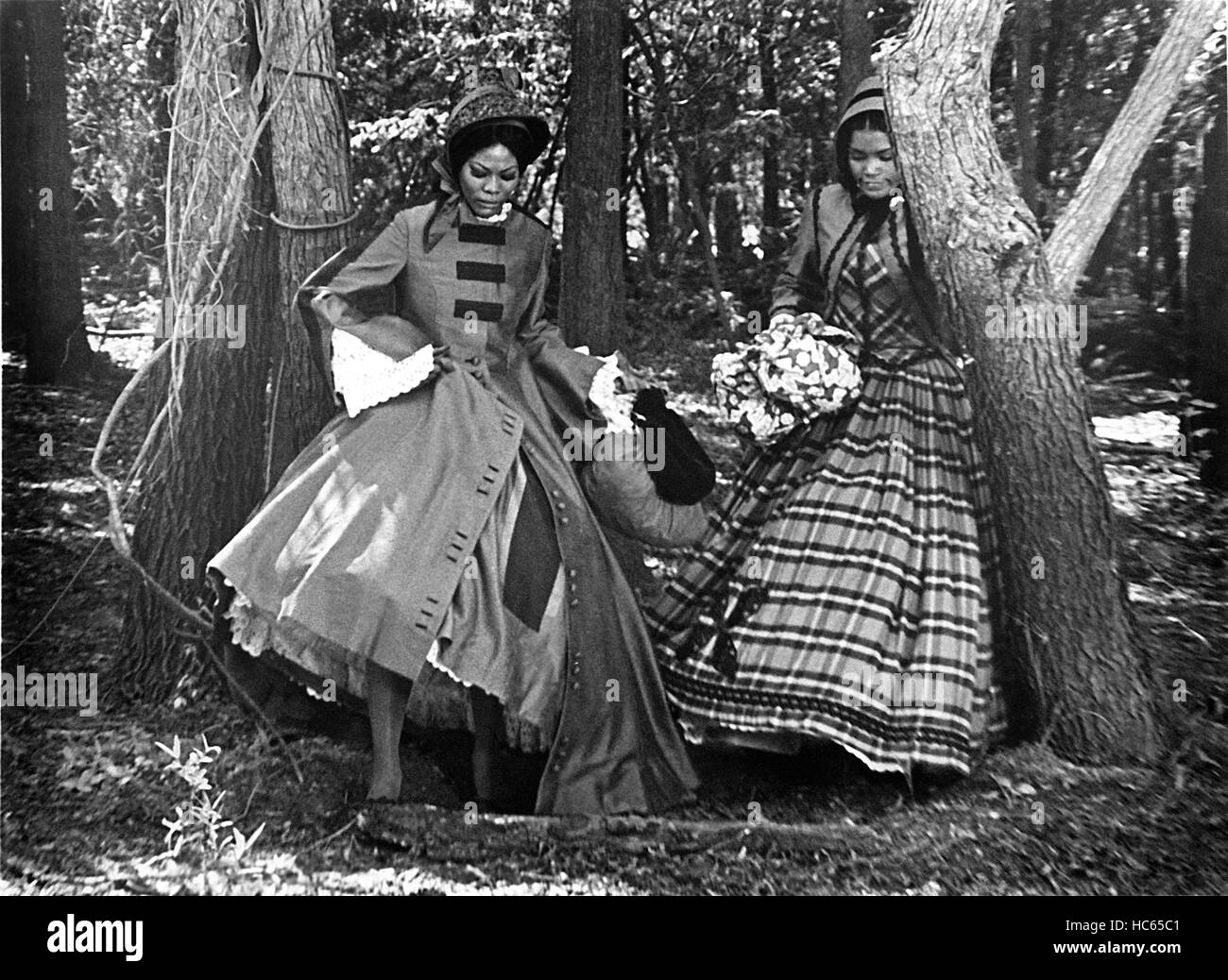 SLAVES, Dionne Warwick, Aldine King, 1969 Stock Photo - Alamy