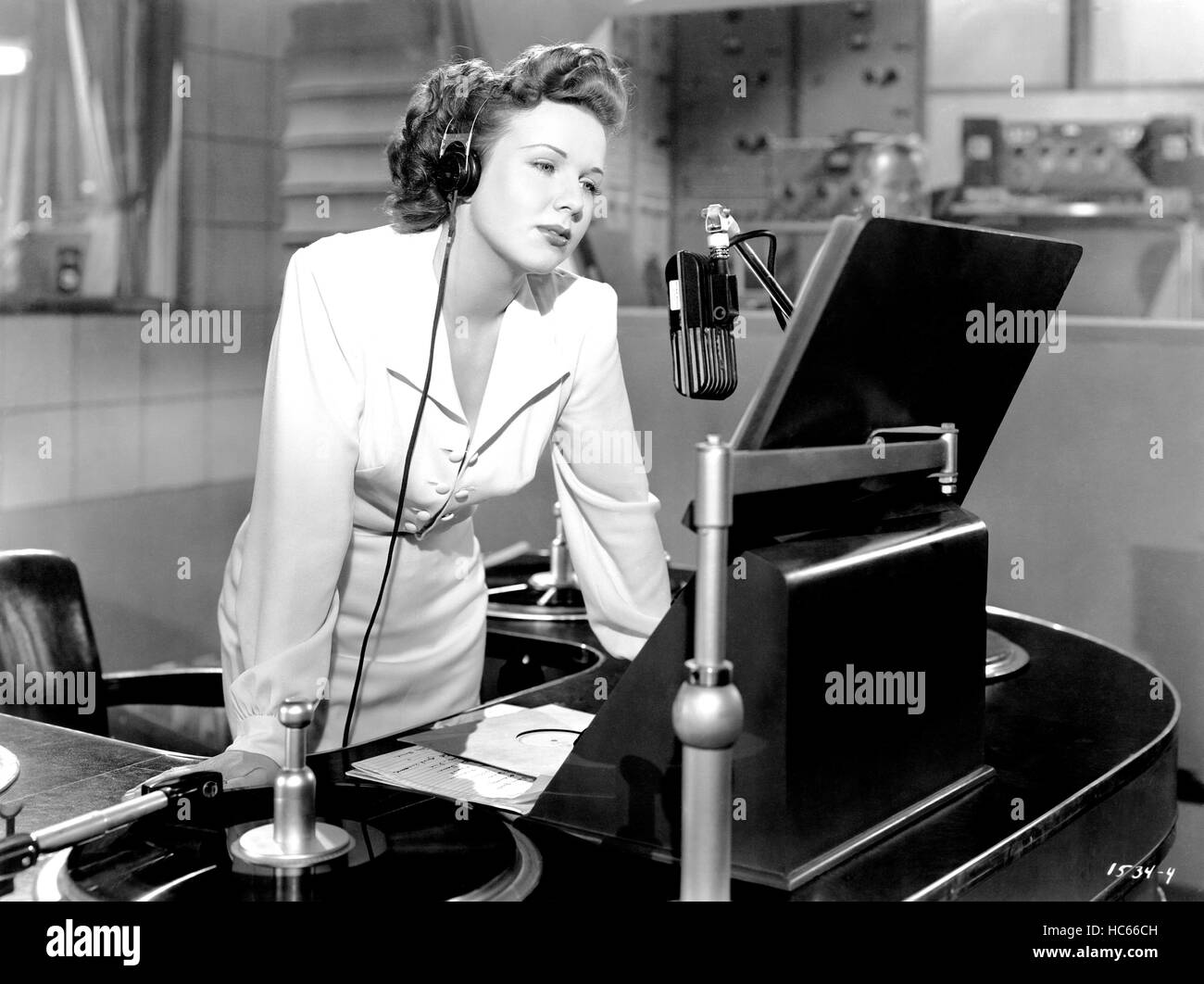 SOMETHING IN THE WIND, Deanna Durbin, 1947 Stock Photo - Alamy