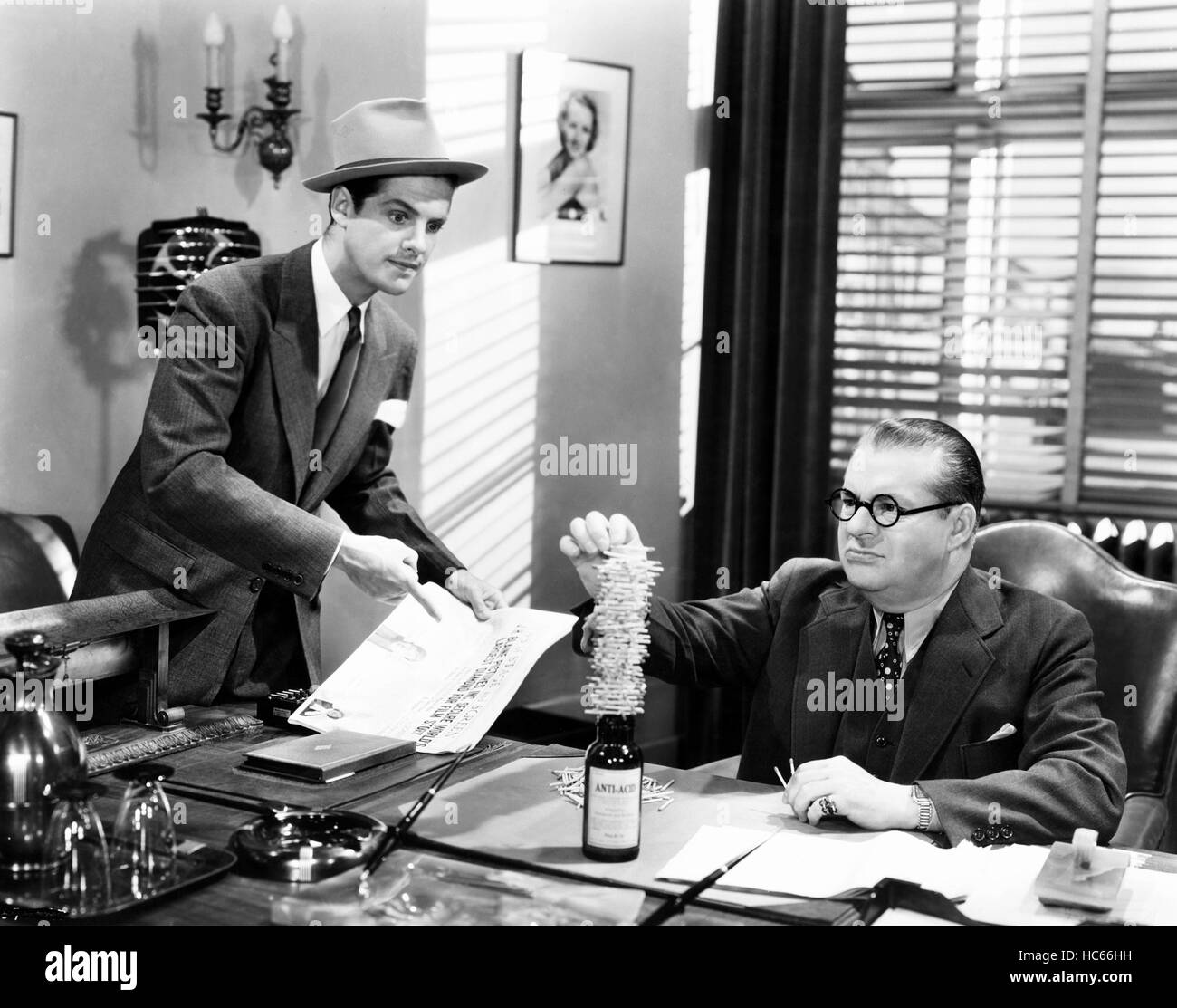 SOPHIE LANG GOES WEST, from left: Robert Cummings, Jed Prouty, 1937 ...