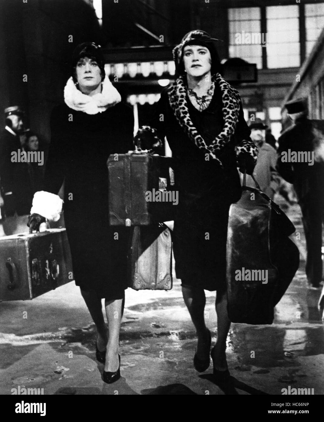 SOME LIKE IT HOT, Tony Curtis, Jack Lemmon, 1959 Stock Photo - Alamy