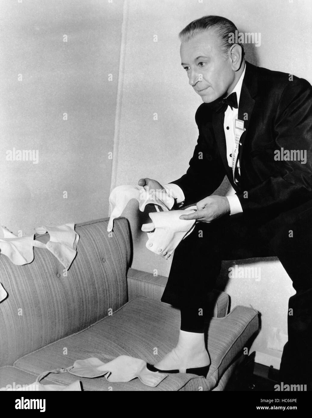 SOME LIKE IT HOT, George Raft, choosing some spats, 1959 Stock Photo - Alamy