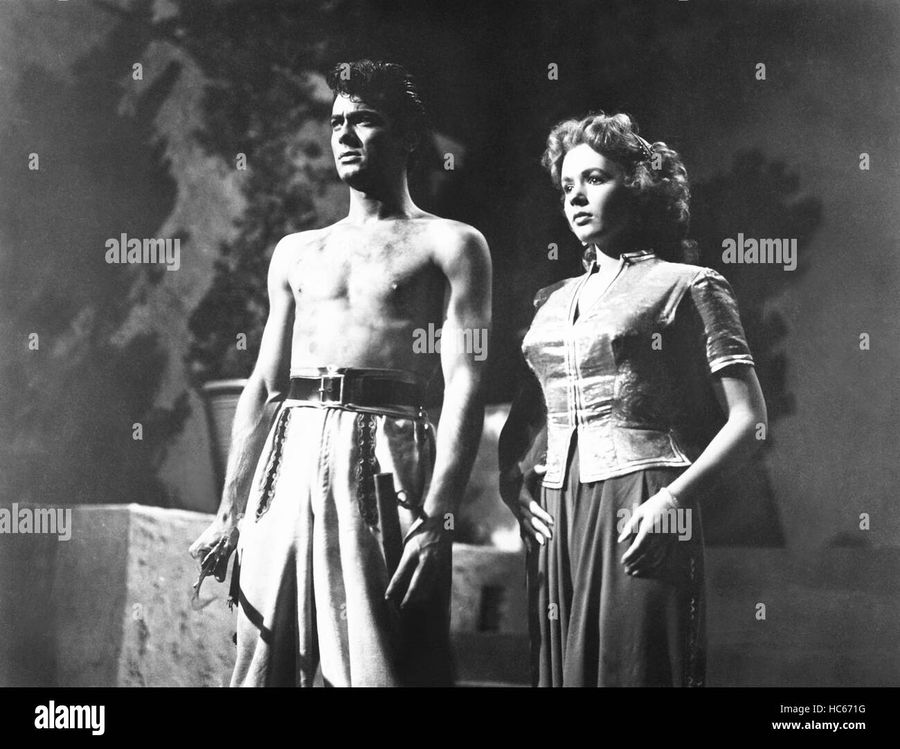 SON OF ALI BABA, from left: Tony Curtis, Piper Laurie, 1952 Stock Photo ...