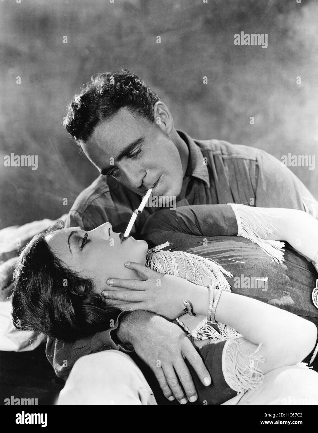 SADIE THOMPSON, from left, Gloria Swanson, Raoul Walsh, 1928 Stock Photo - Alamy