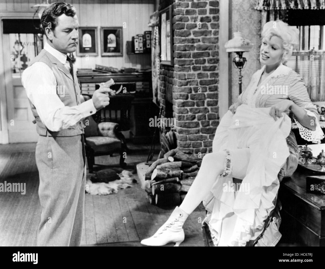 THE SHERIFF OF FRACTURED JAW, Kenneth More, Jayne Mansfield, 1958, TM ...