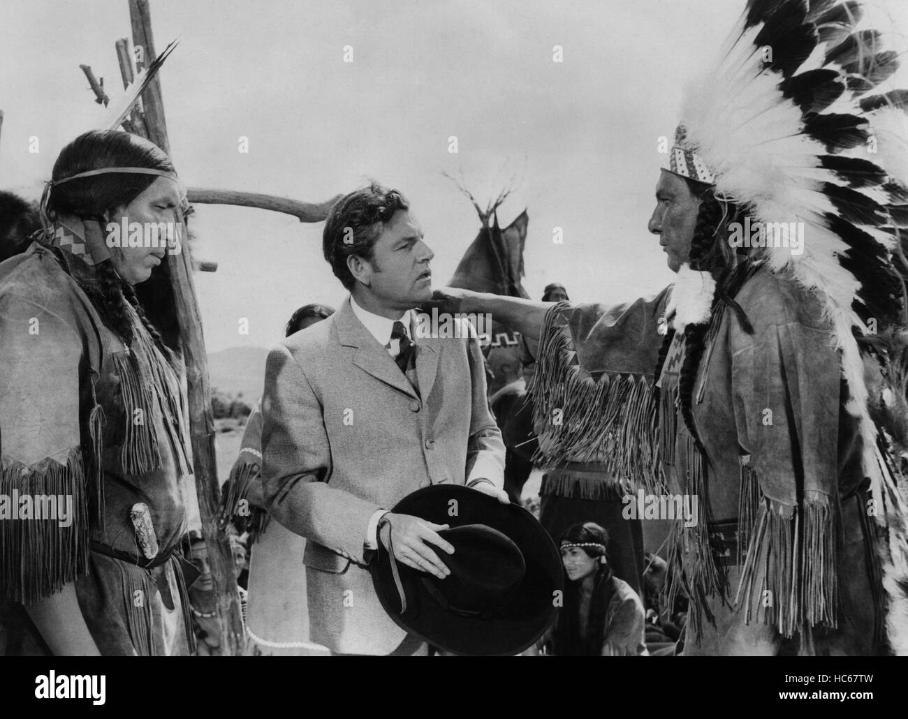 THE SHERIFF OF FRACTURED JAW, Joe Buffalo, Kenneth More, Jonas ...