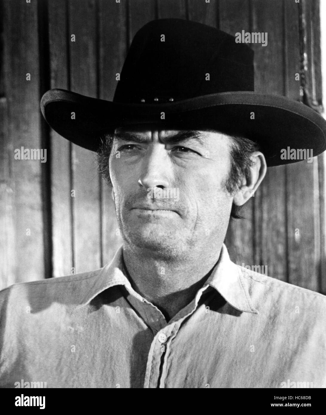 SHOOT OUT, Gregory Peck, 1971 Stock Photo - Alamy