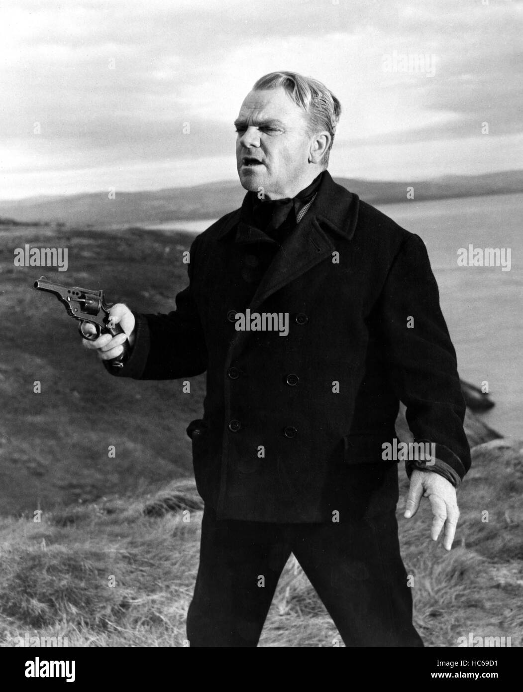 SHAKE HANDS WITH THE DEVIL, James Cagney, 1959 Stock Photo - Alamy