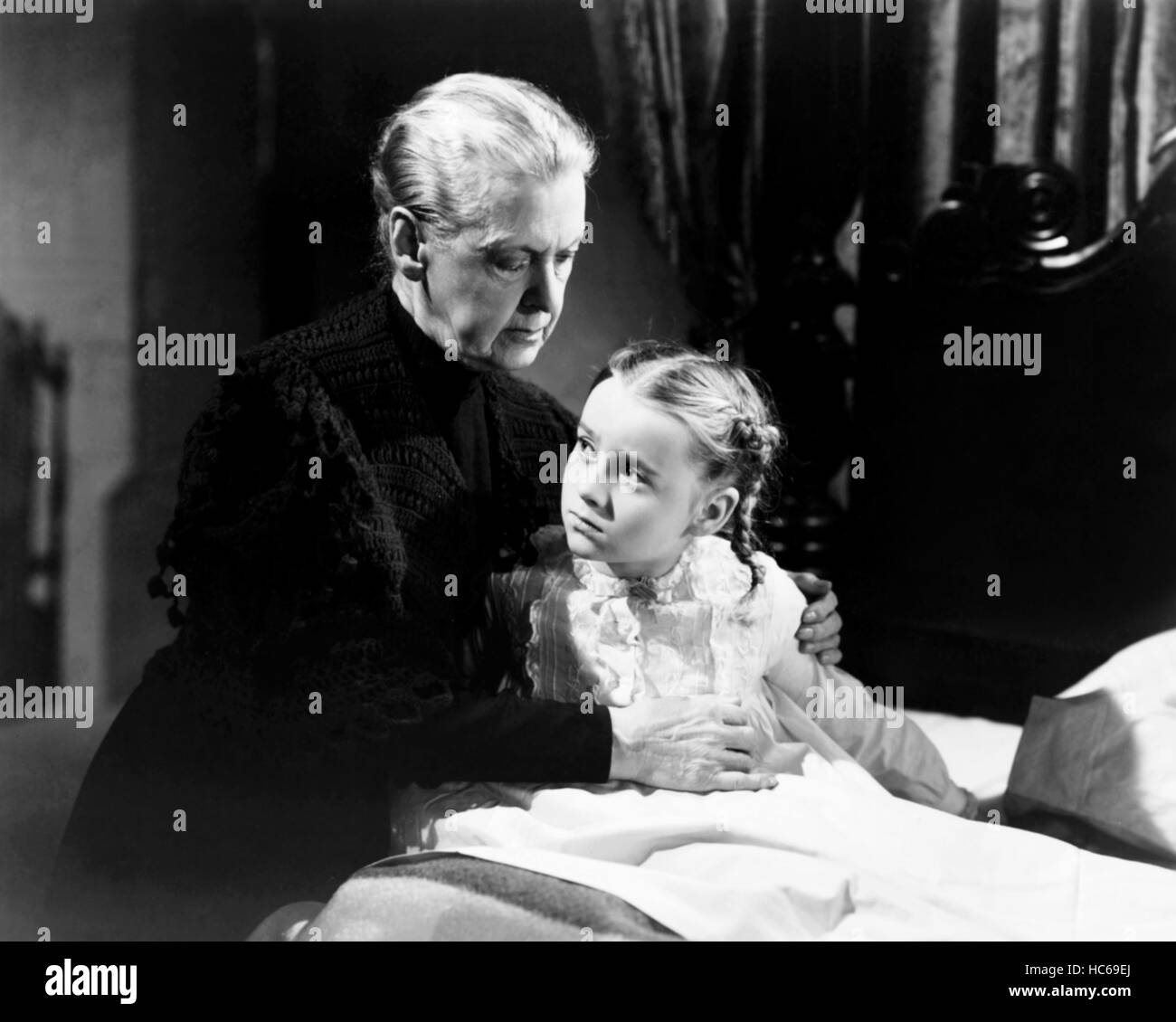 SHE-WOLF OF LONDON, from left, Clara Blandick, Joan Wells, 1946 Stock ...