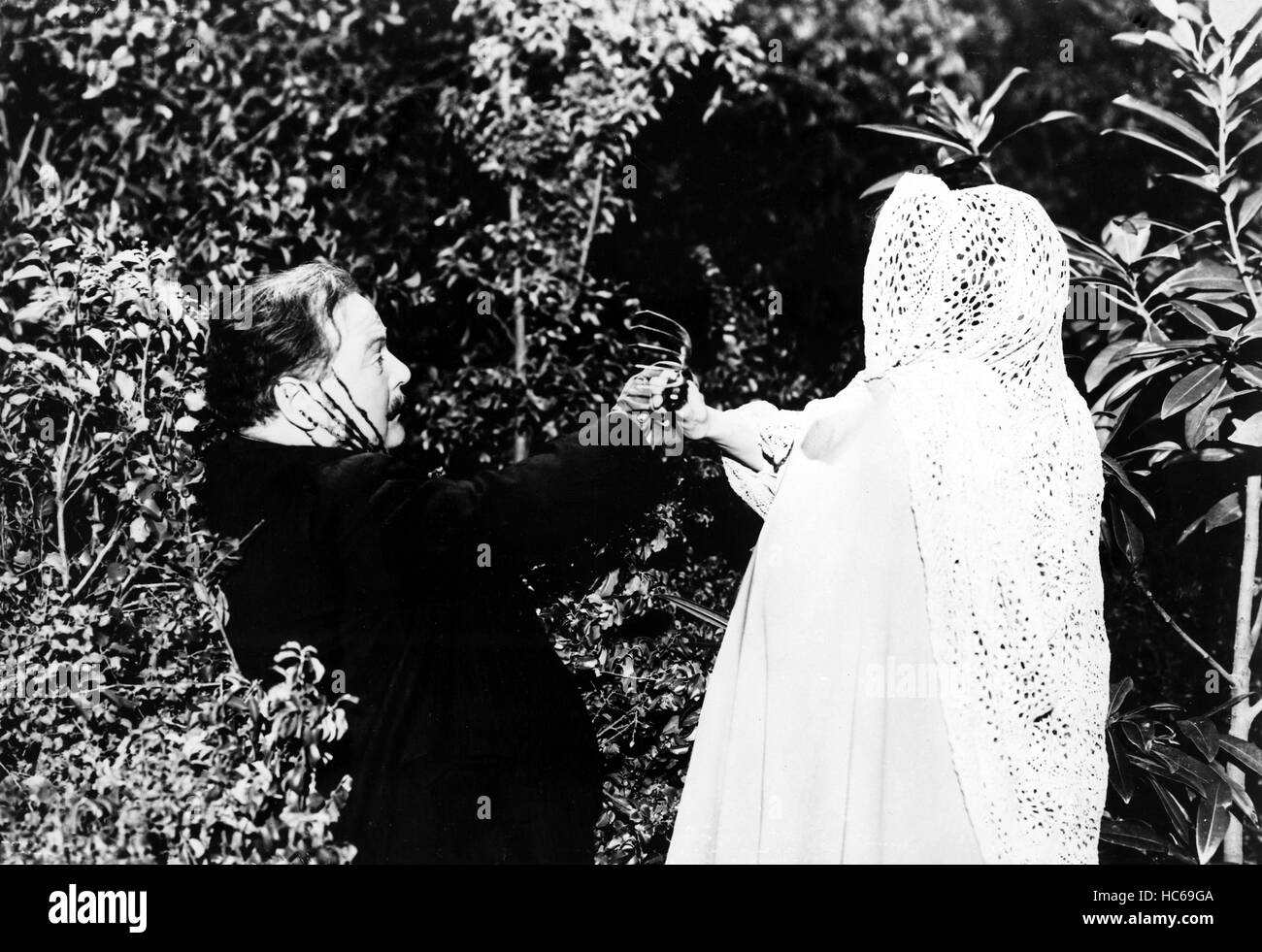 SHE-WOLF OF LONDON, Lloyd Corrigan, Sara Haden, 1946 Stock Photo - Alamy