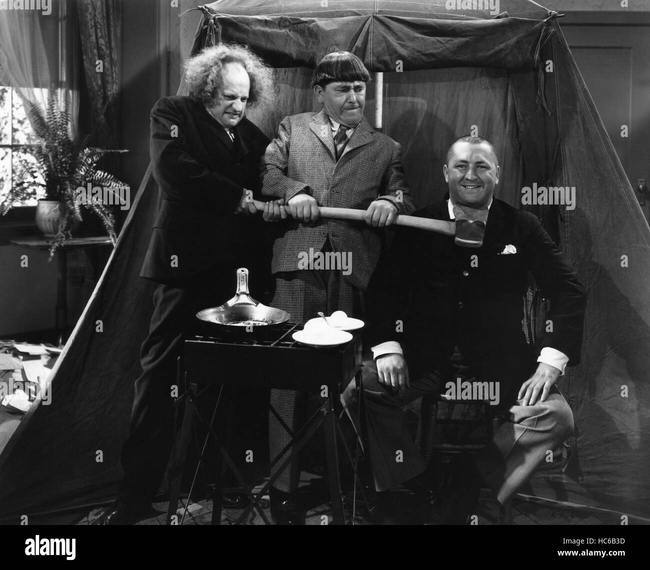 THE SITTER DOWNERS, Larry Fine, Moe Howard, Curly Howard, 1937 Stock ... THE SITTER DOWNERS, Larry Fine, Moe Howard, Curly Howard, 1937 Stock ...