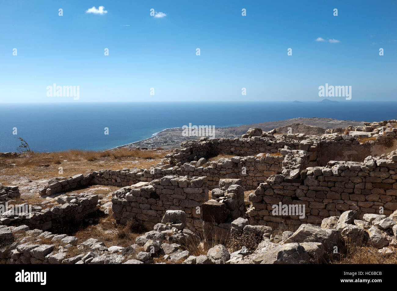 Ancient thira and santorini hi-res stock photography and images - Alamy