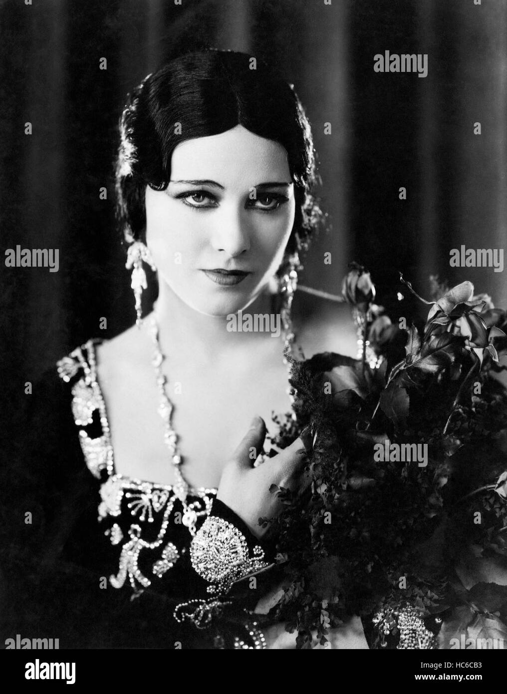 THE SPOTLIGHT, Esther Ralston, 1927 Stock Photo - Alamy