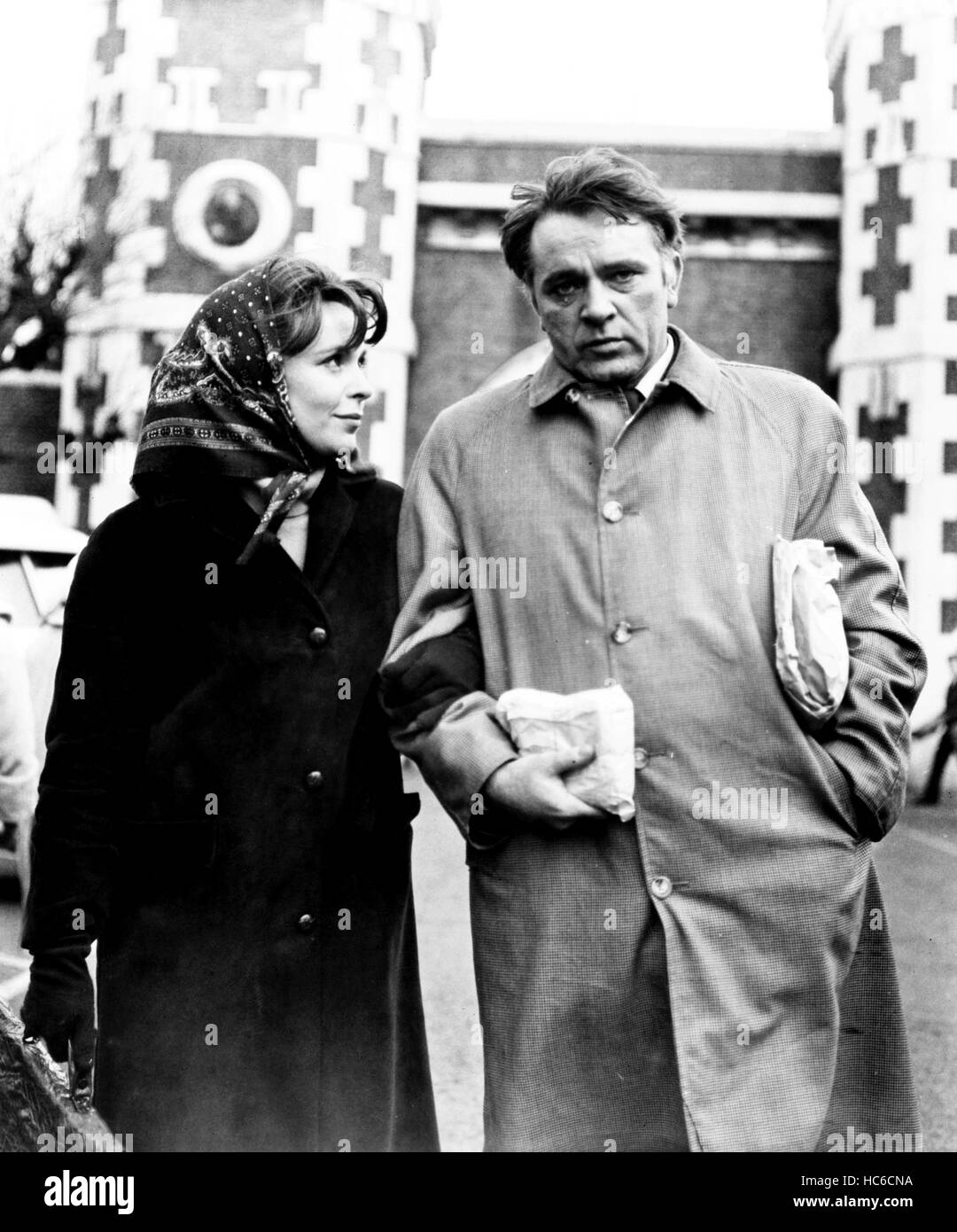 THE SPY WHO CAME IN FROM THE COLD, from left, Claire Bloom, Richard Burton, 1965 Stock Photo - Alamy