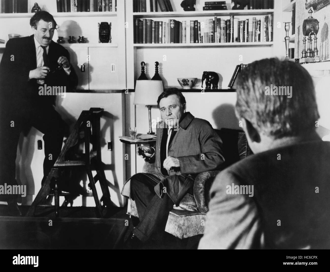 THE SPY WHO CAME IN FROM THE COLD, Rupert Davies, Richard Burton, 1965 Stock Photo - Alamy