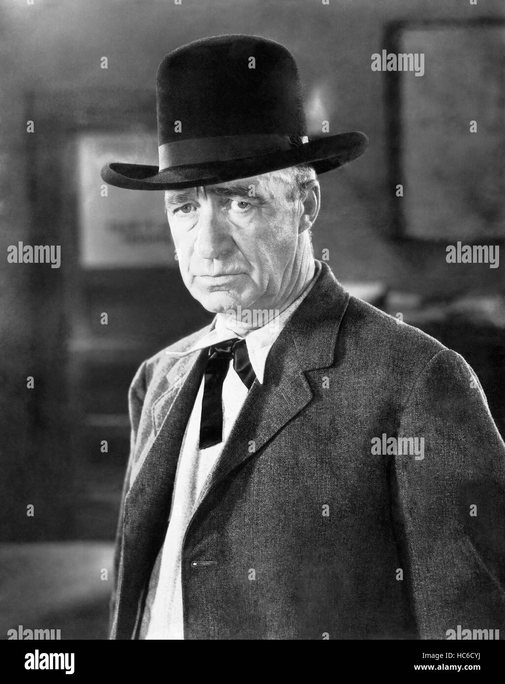 SQUARE SHOOTER, J. Farrell MacDonald, 1935 Stock Photo - Alamy